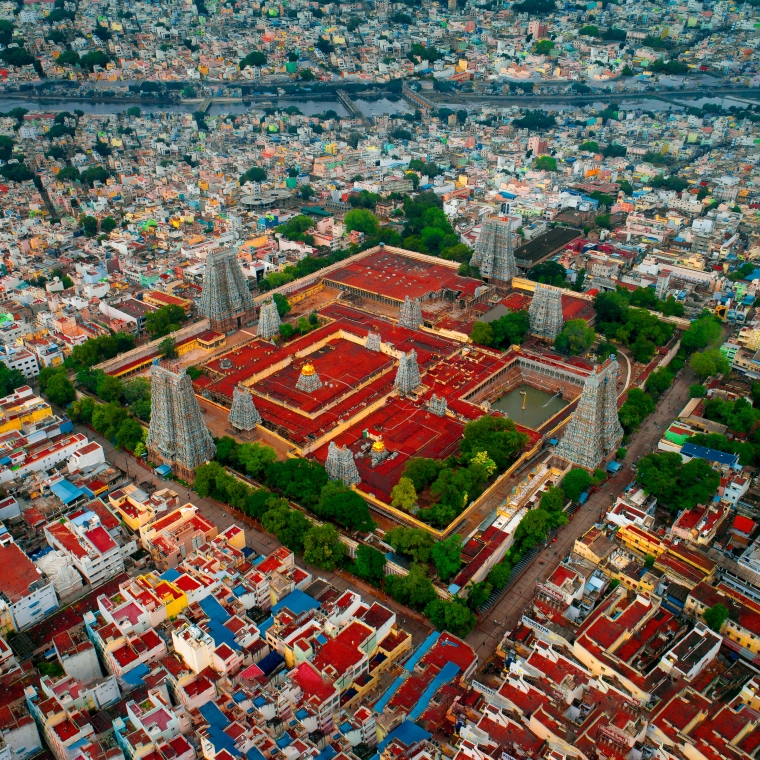Meenakshi Amman Temple – MoriiHub